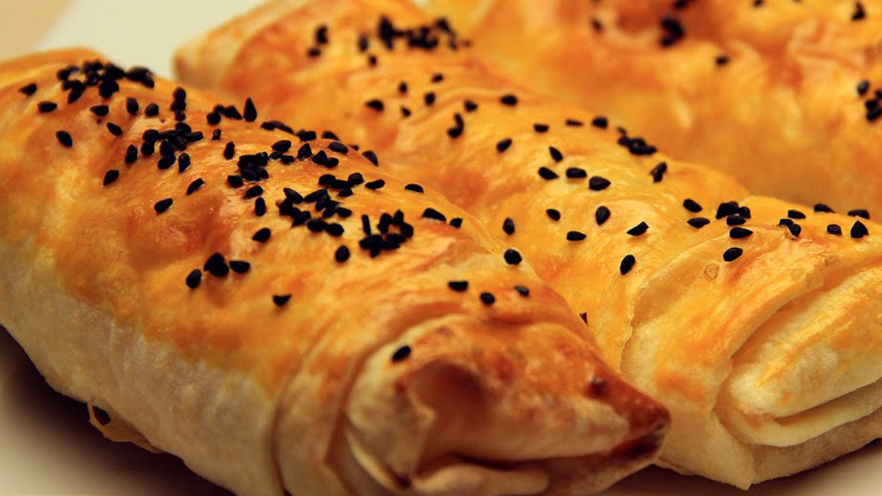 Bol Malzemeli Silindir Börek Tarifi 4 Haziran 2026 | Silindir Börek ...